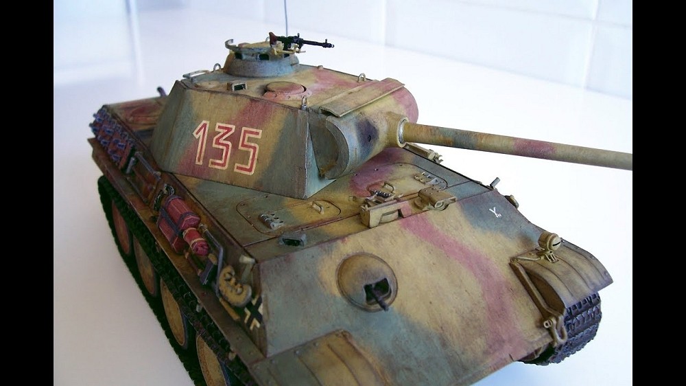Tanque German Panther Type G Early Version - TAMIYA » Kits - Carros